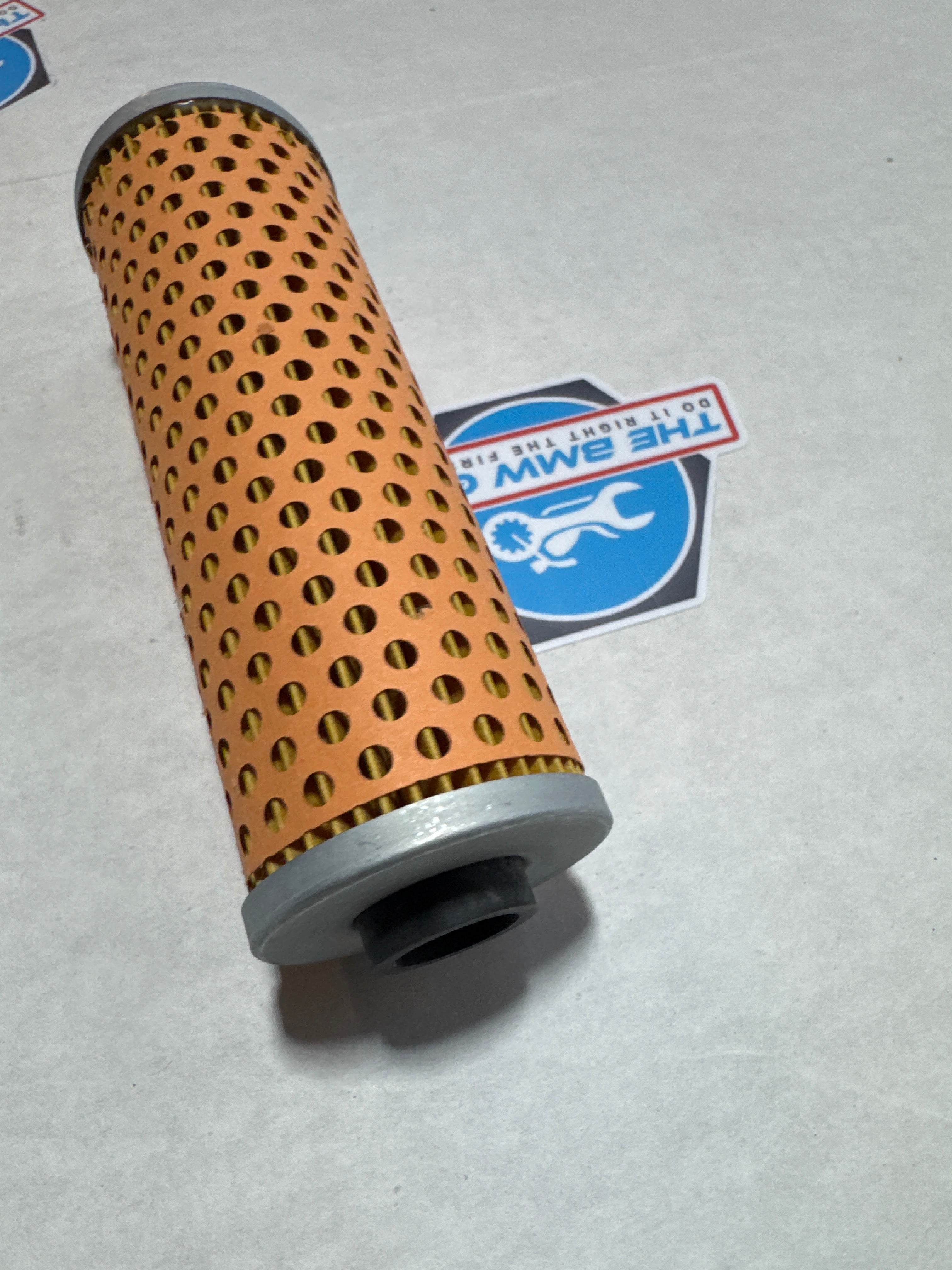 Oil Filter Straight - BMW Airhead without Oil Cooler 11 42 1 337 572 ...